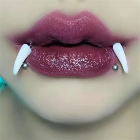 1pc Customized Stainless Steel Fangs Lip Piercing Labret Lip Ring Goth