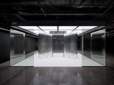 Ibm发布量子计算芯片，计划10年内造出超级计算机