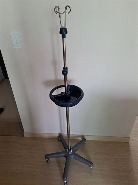 수액폴대 링거폴대 당근 중고거래