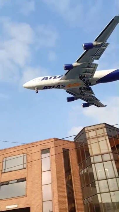 Boeing 747 47uf De Atlas Air Aterriza En Bogotá Como Un Monstruo