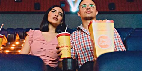 The 3 Zodiac Signs Who Want A Fling During Venus Conjunct Uranus June