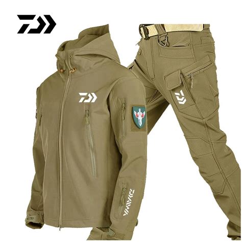 Daiwa 낚시 의류 아웃도어 남성용 얇은 낚시 의류 후드 스포츠 하이킹 바람막이 자켓 가을 겨울 Aliexpress