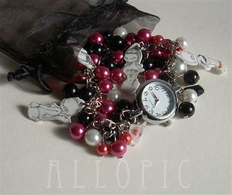 Super Eroine Cat Woman Bat Woman Xena Wonder Woman Dra Flickr