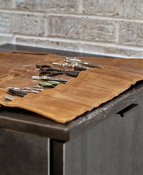 Ian Mccabe Salon Hickok Cole