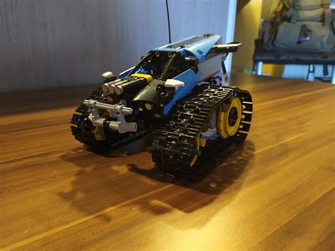 42095 LEGO Technic - Ferngesteuerter Stunt-Racer
