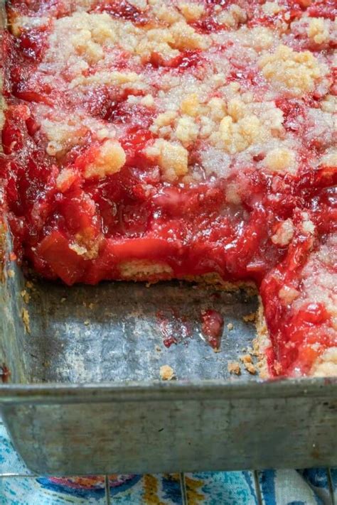 Raspberry Rhubarb Slab Pie Artofit