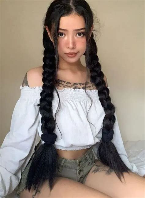 Голая Белла Порч Слив фото засветы груди и попы