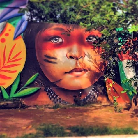 نقاشی‌های دیواری با موهای طبیعی کجارو