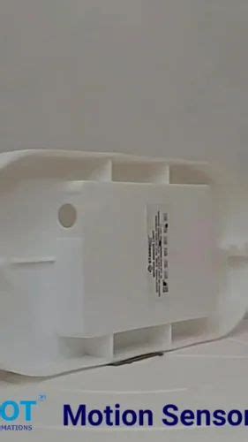 Wall Mounted Bulkhead Light Motion Sensor For Outdoor Lighting At