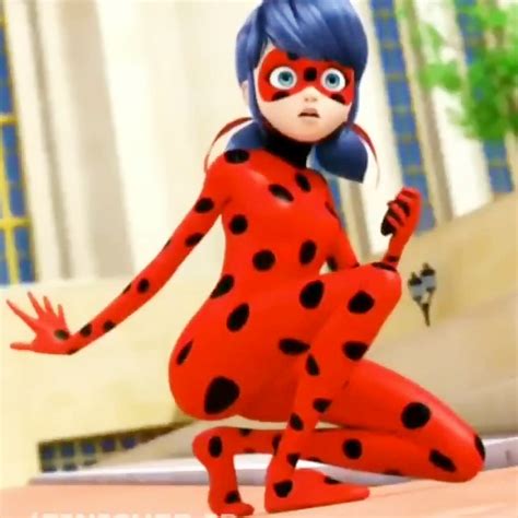 فیلم جدید دختر کفشدوزکی لینک زیر گذاشتم این فلش بکش پایین