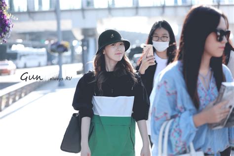 레드벨벳 웬디 사복에서의 찰떡 같은 모자 스타일링 모음  인스티즈 Instiz 이슈 카테고리