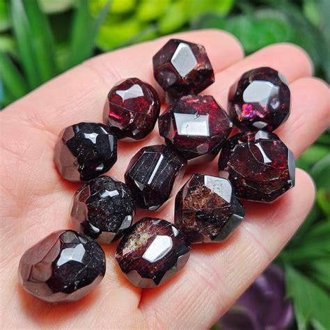 Polished Garnet Garnet Dodecahedron Tumbled Garnet Red Garnet