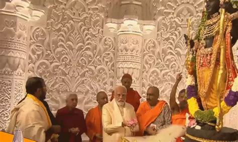 অযোধ্যায় মহা ধুমধামে রাম মন্দির উদ্বোধন করলেন মোদি