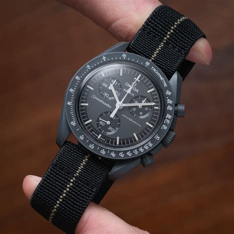 Elastic Loop Black Khaki Delugs