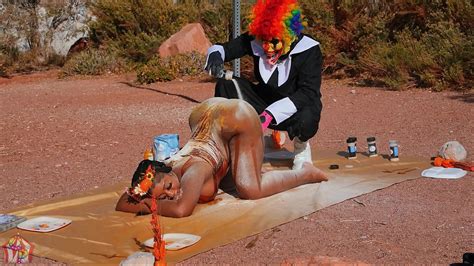 Lola B Gets Her Turkey Pussy Stuffed By Gibby The Clown On Thanksgiving Xnxx Com