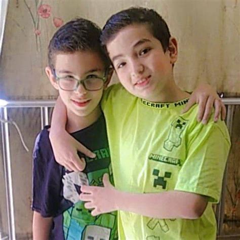 اناللهيقرأخديجهالسلامواخبرهاانلهاقصرمنقصب حسنحجازيصيدالبنان🇱🇧 حسن حجازي