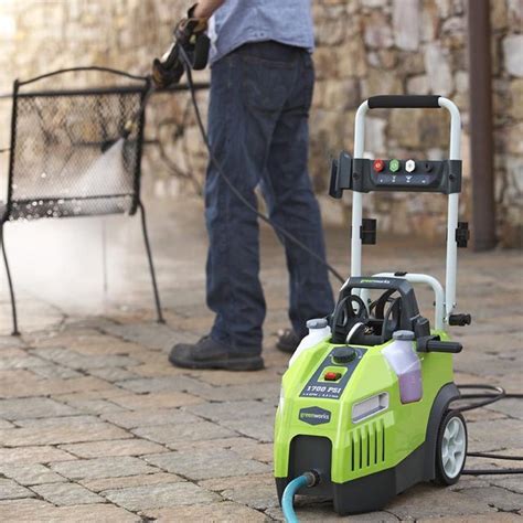 Tips For Using A Pressure Washer Hunker