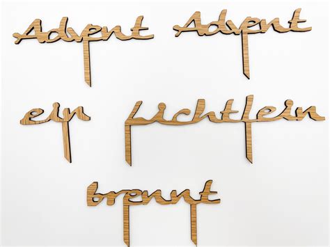 Advent Advent Ein Lichtlein Brennt Oh Fein