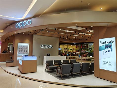 Oppo Indonesia Resmikan Oppo Experience Store Di Margo City Depok Yangcanggih Com