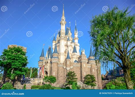 View Of Cinderellas Castle At Magic Kingdom Walt Disney World March