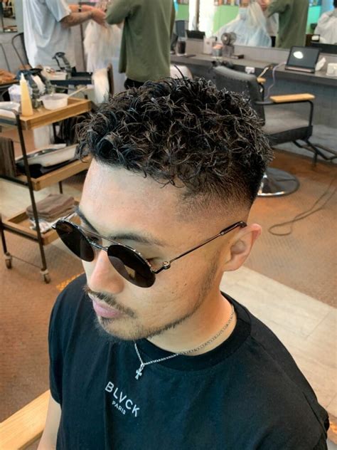 ピンパーマで作るベリーショート｜log Shibuya（ログシブヤ）長山ゆうきのヘアスタイル情報｜yahoo Beauty ベリーショート パーマ メンズ フェードカット パーマ