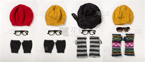 个人随身用品 女人 水平画幅 古典式 户外 眼镜 在上面 白色 机织织物 手套