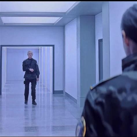 Commander Walters Sir Youre Still Alive Ill Die Before I Let That Keyfall Into The