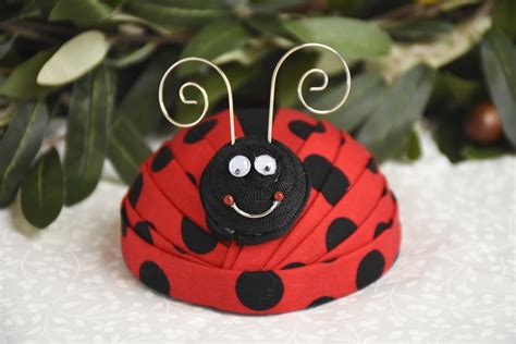 Ladybug Pattern Ebook And Video Tutorial The Ornament Girls Market