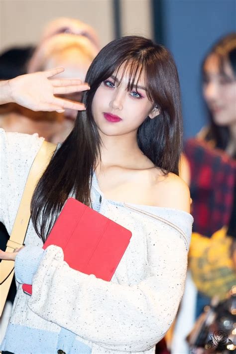 10 Female Idols Who Boast Luscious Full Lips Like Nobody Else Koreaboo