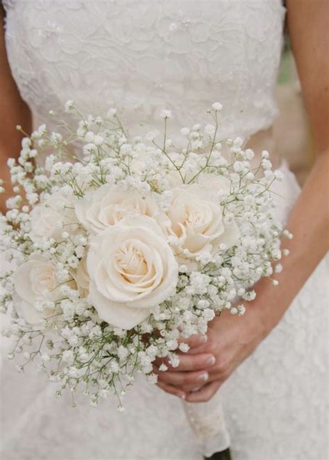 Mariage 25 Inspirations De Bouquets Pour Le Jour J Bouquets De Mariage Blanc Bouquet