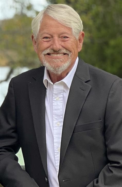 Darrell S Peetz 78 Wtre Radio