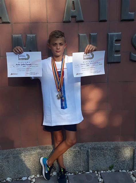 Andrei Gabriel Bejănaru De La Css Focșani Campion și Vicecampion