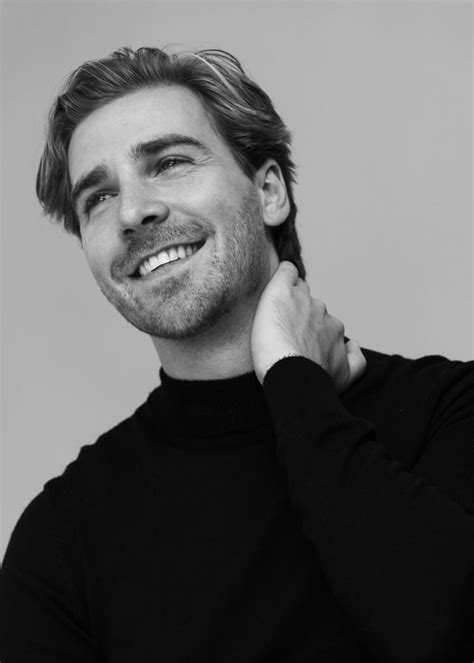 Servaas The Model Booker