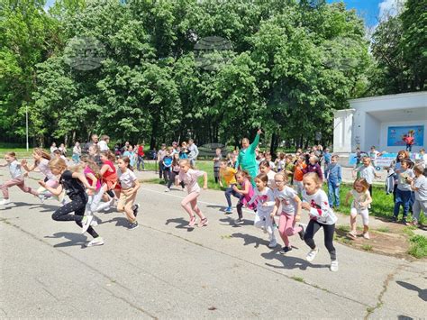 Със спортен празник за деца Разград стана част от Световния ден на предизвикателството Вестник