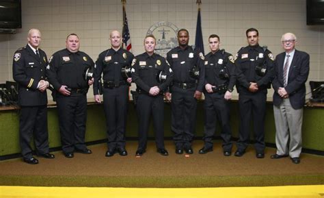 Dearborn Heights Diversifies Its Police Force One Step At A Time