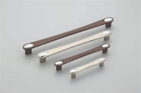 Silver Cp Cubic Cp Zinc Cabinet Handle At Piece In Ahmedabad Id