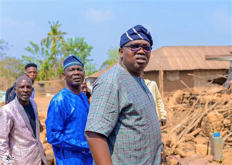 Awe And Kieseni Boundary Dispute Arowosaye Conducts On The Spot Assessment Extends Support To