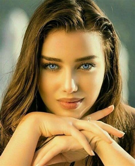 Pin De Myshell Em A Portraits Visages Regards Rostos Bonitos