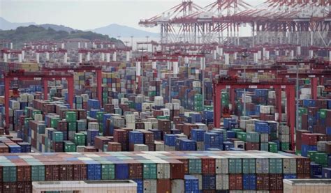 Хятадын экспорт өнгөрөгч долдугаар сард 18 хувиар өсчээ Мэдээ мэдээлэл Монголын иргэн бүрд