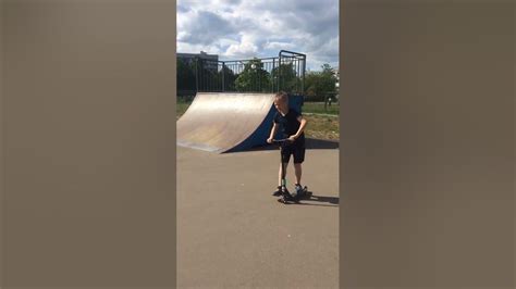 Фингер вип друга#скут #трюк #скейтпарк #вип - YouTube