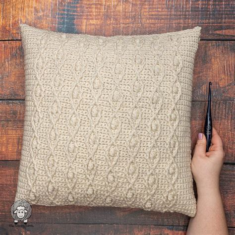 Free Crochet Throw Pillow Pattern The Loopy Lamb