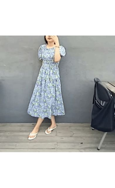 여성스러운 군살커버 주름없는 여름 밴딩 플라워 롱원피스 에이블리