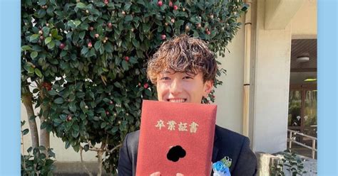 西野未姫、イケメン弟の高校卒業ショットを顔出し 仲良し姉弟ぶりも発揮「これからもカメラマンよろしく」（2 2 ページ） ねとらぼ