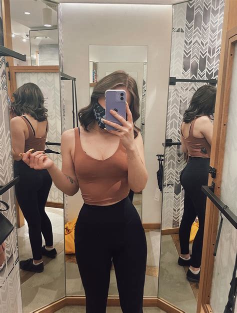 Dressing Room Scrolller