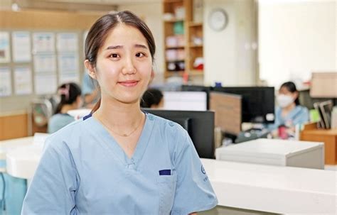 택시에서 ‘억…심정지 승객 살린 ‘퇴근길 간호사 서울신문