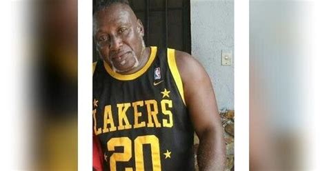 Robert Lee Cooley Jr Chuckie Obituary Visitation And Funeral Information