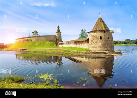 Pskov hi-res stock photography and images - Alamy
