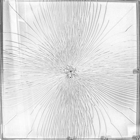 Final Fracture Patterns Of 5lg Samples 7lg 1 7lg 2 7lg 4 Download