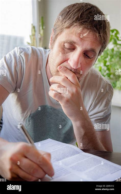 Contract Document Banque De Photographies Et Dimages à Haute