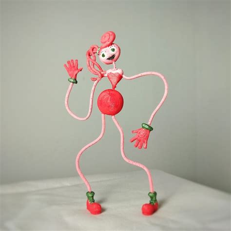 خرید و قیمت اکشن فیگور شخصیت بازی مامی لانگ لگز Mommy Long Legs از غرفه